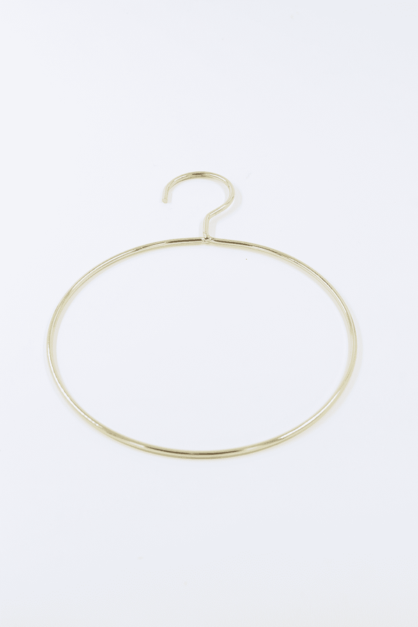 No Ordinary Circle Hanger – Quirk Space