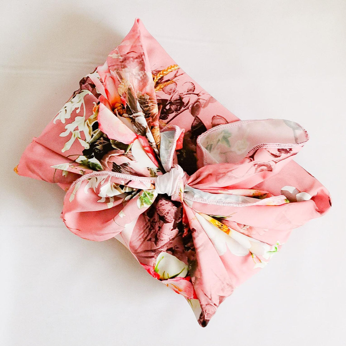 Furoshiki Fabric Wraps – Quirk Space